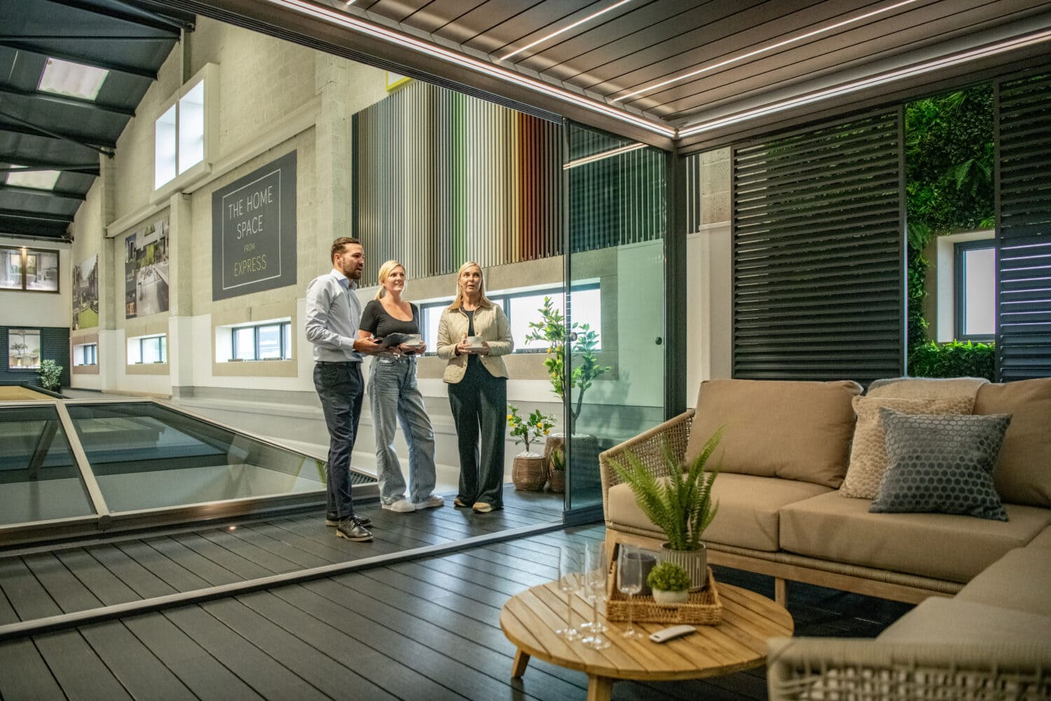 What is a Carport? How is it Different from a Garage?